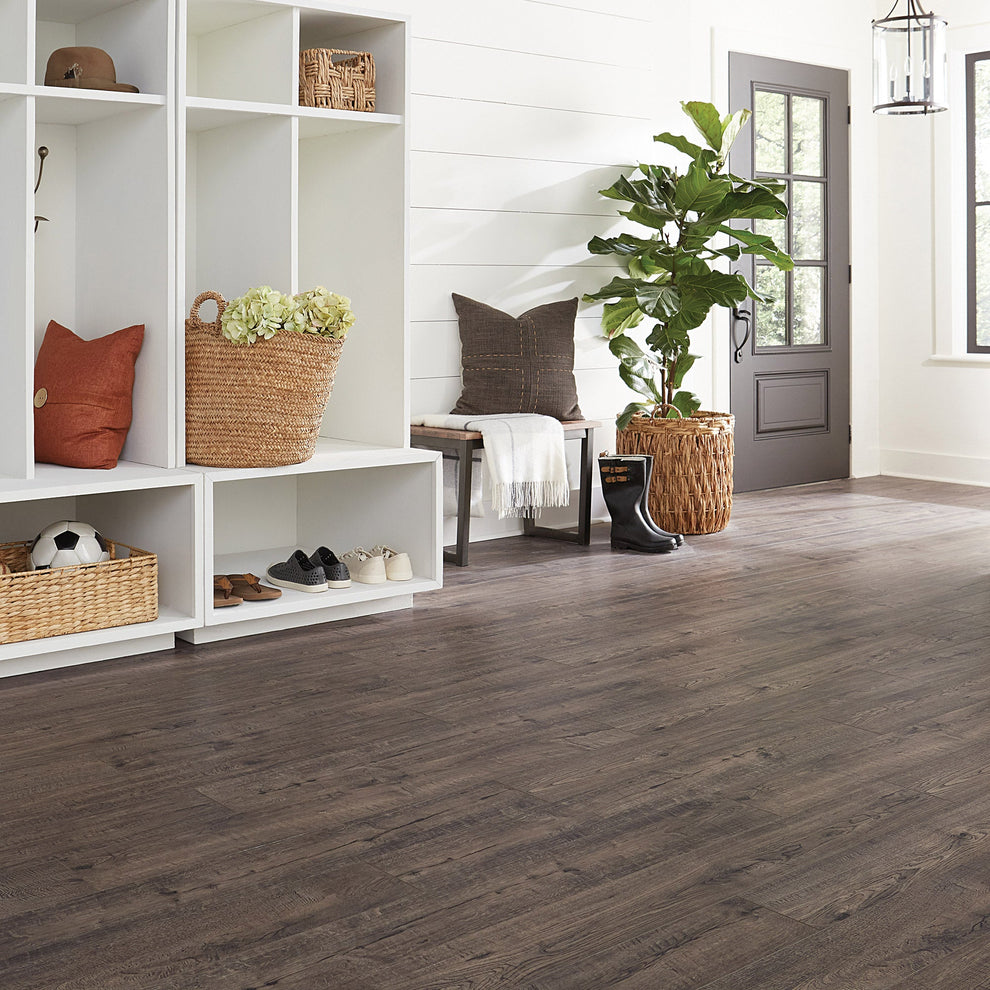 Hutchins Oak Mohawk Home 12MM Thick 6.1in X 47.2in AC4 Waterproof Surf